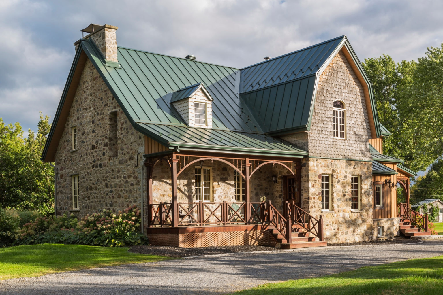 Learn More About Metal Roofs – A&E Metal Roofing